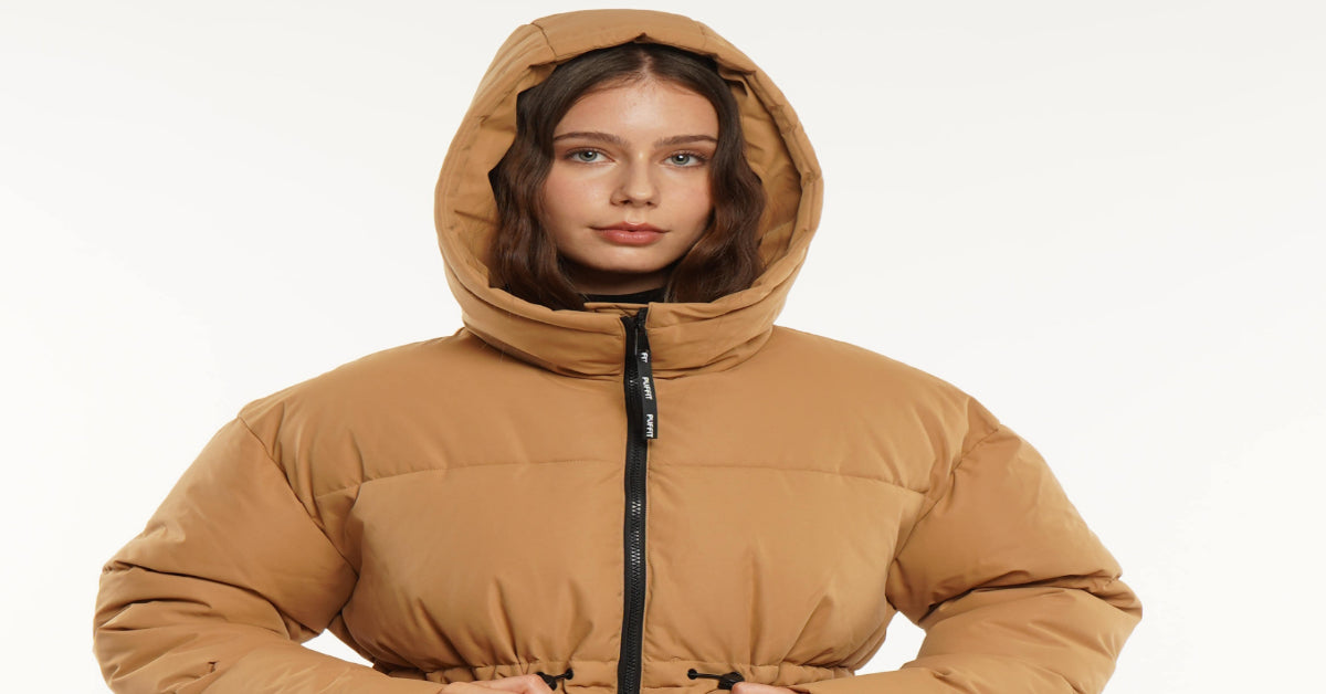 Are Long Puffer Jackets Good for Hiking? - PUFFIT